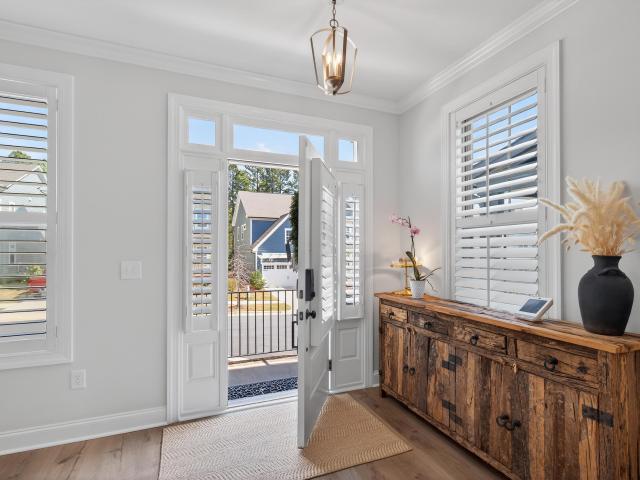 119 Banning Drive