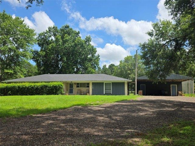 119 Billy Daniel St, Mount Pleasant, TX 75455