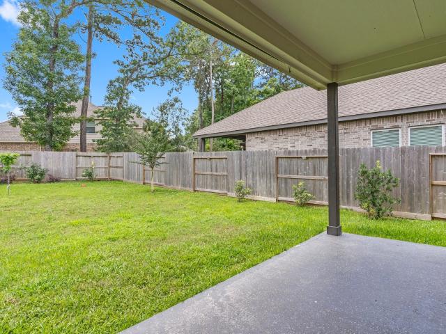 119 Bluebell Woods Way, Willis, TX 77318 | MLS #8368
