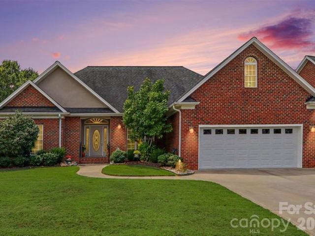 119 Blakemore Dr, Shelby, NC 28152