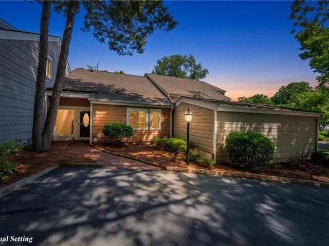 119 Golfview Dr, Bermuda Run, NC 27006