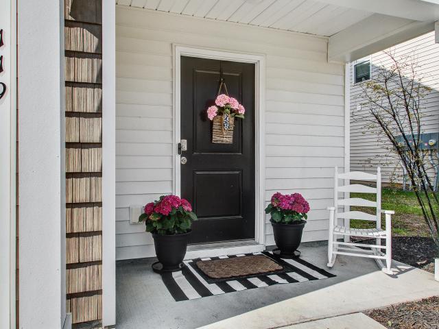 119 Gaura Ln, Summerville, SC 29483 | MLS #26008 | Compass