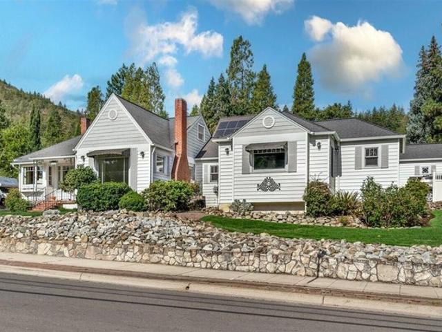 119 Granite St, Ashland, OR 97520