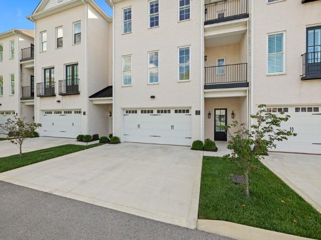 119 Downton North Dr