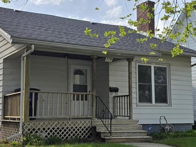 119 Dewey St, Michigan City, IN 46360
