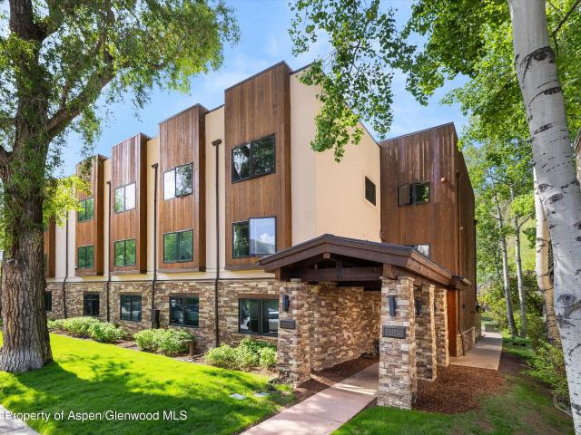 119 E Cooper Ave, Unit 25, Aspen, CO 81611 | MLS #189819