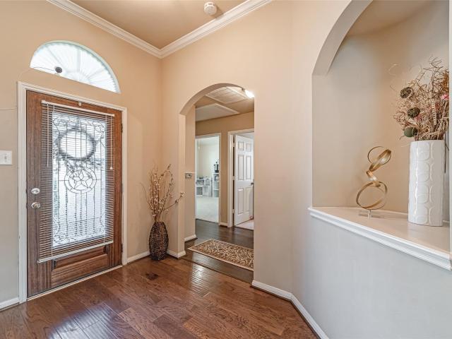119 Emerald Loch Lane