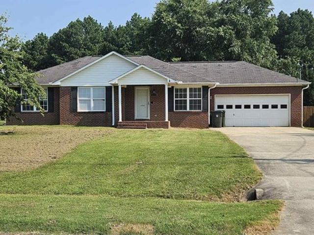 119 Elkwood Rd, Hazel Green, AL 35750