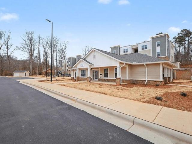 119 Evans Lake Rd, Dallas, NC 28034