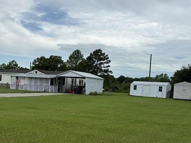 119 Foxy Ln, Ocilla, GA 31774