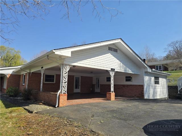 119 Forest Hill Dr