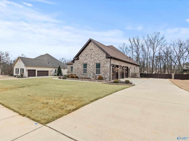 119 Hollow Ridge Circle
