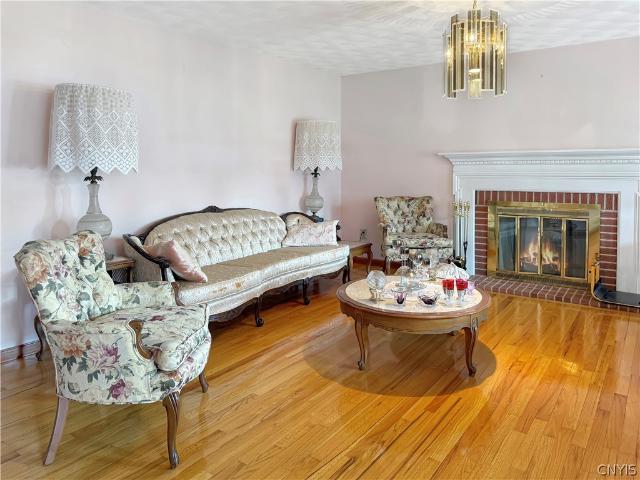 119 Longwood Drive