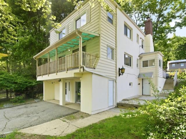 119 Lakeside Blvd