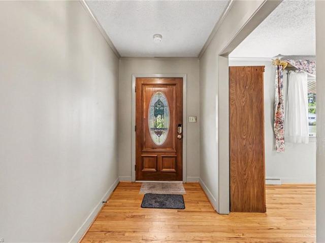 119 Lakeview Circle