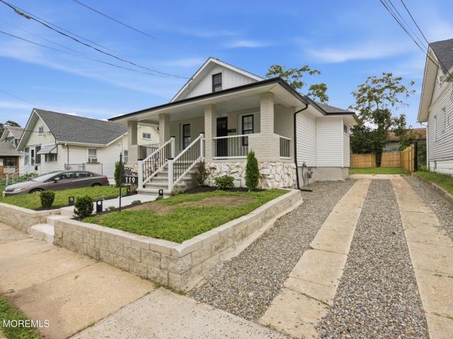 119 Leonard Avenue