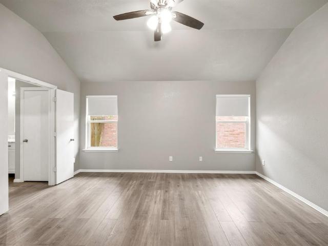 119 Lipan Street