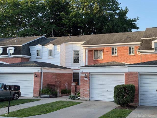 119 Manor Way