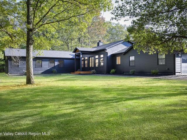 119 MT Laurel Rd, Kerhonkson, NY 12446