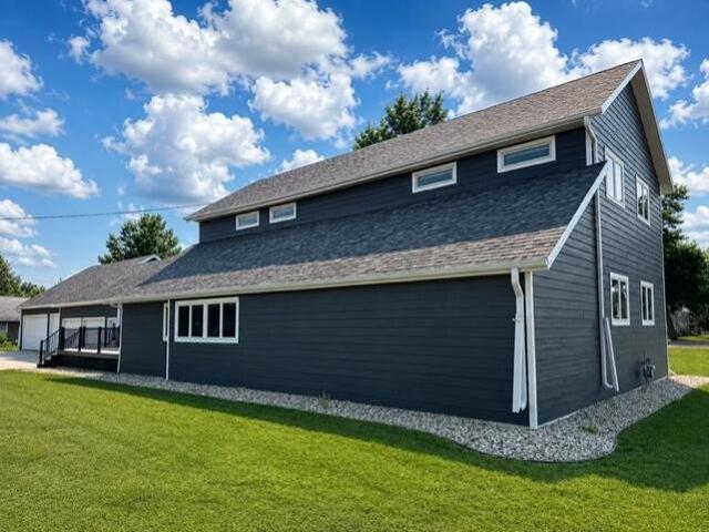 119 N 6th St, Ipswich, SD 57451