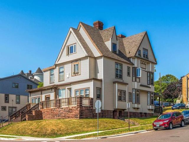 119 N 7th Ave W, Duluth, MN 55806