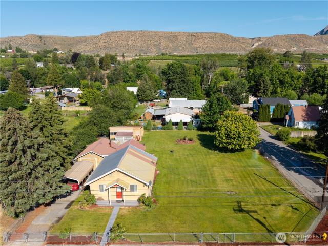 119 N Locust Way