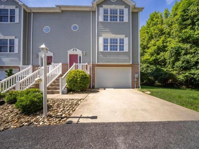 119 New Castle Dr, Morgantown, WV 26508