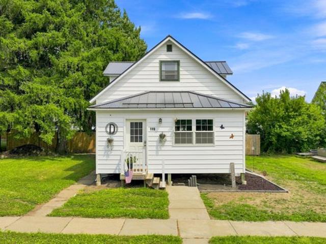 119 S Fourth Ave, Edgar, WI 54426