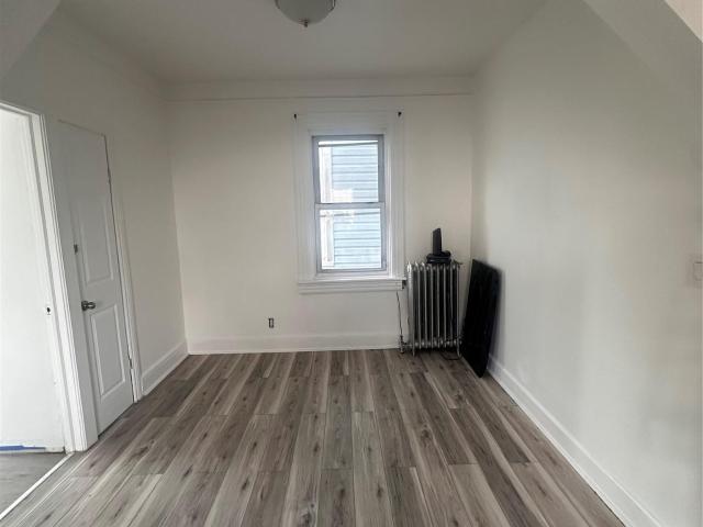 119 S 13th Avenue