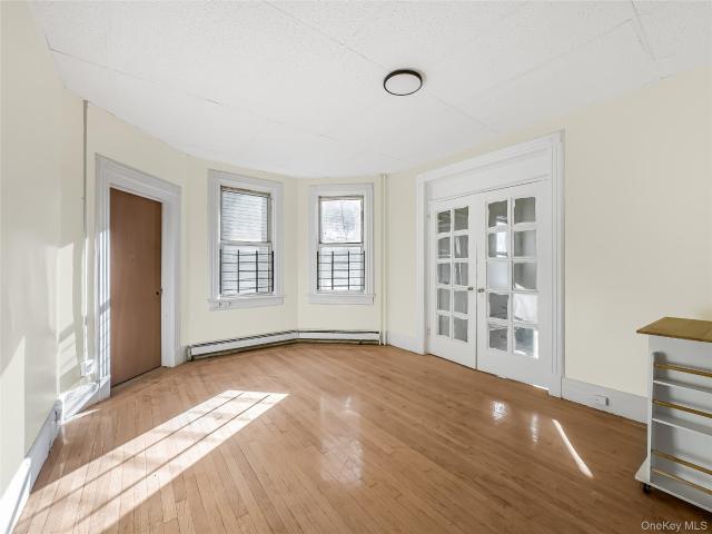 119 S 11th Avenue 1