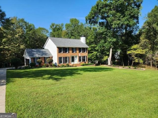 119 S Cambridge Dr, Milledgeville, GA 31061