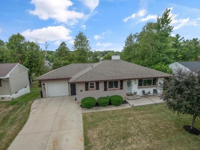 119 S Ithaca Ave, Sturgeon Bay, WI 54235