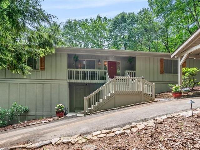 119 Soaring Hawk Cir, Big Canoe, GA 30143