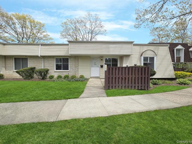119 Sagamore Hills Dr, Port Jefferson Station, NY 11776 | MLS #993071 | Compass