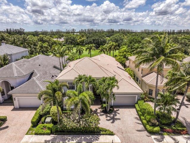 119 San Marita Way, Palm Beach Gardens, FL 33418