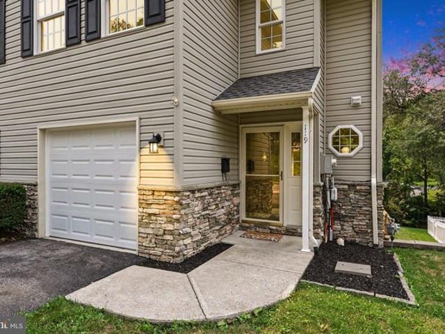 119 Sherman St, Enola, PA 17025