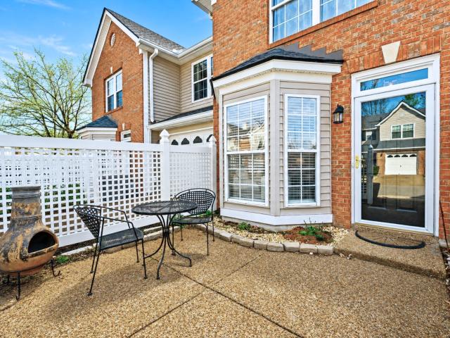 119 Stanton Hall Ln