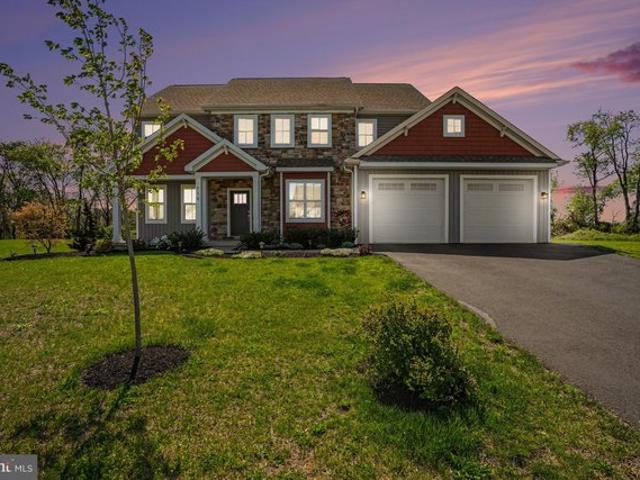 119 Steven Dr, Mechanicsburg, PA 17050