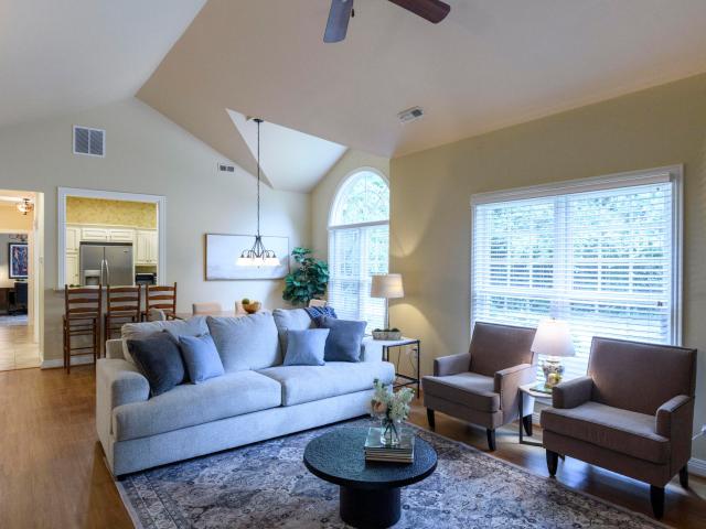 119 Sugartree Lane
