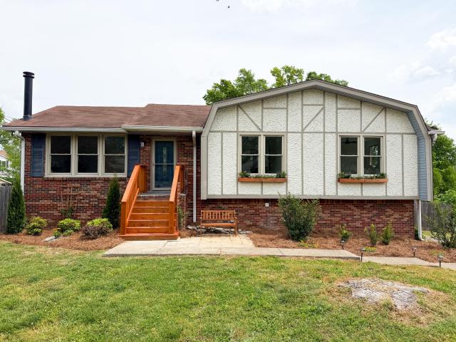119 Susan Dr