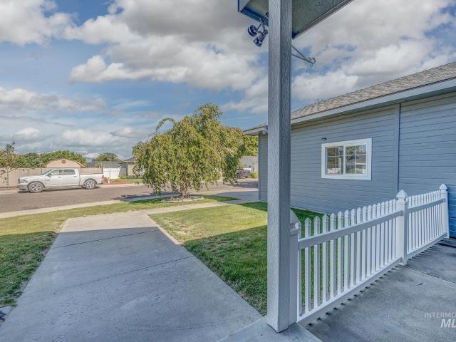 119 SW 18th St