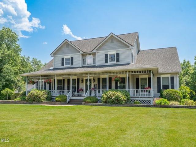 119 Progress Hts, Gloversville, NY 12078