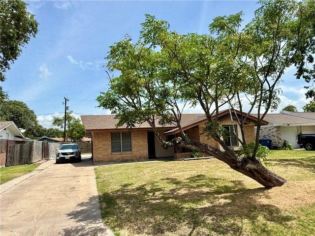 119 Rice Dr, Portland, TX 78374