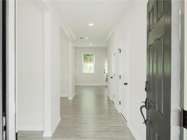 119 Ridgewood Way