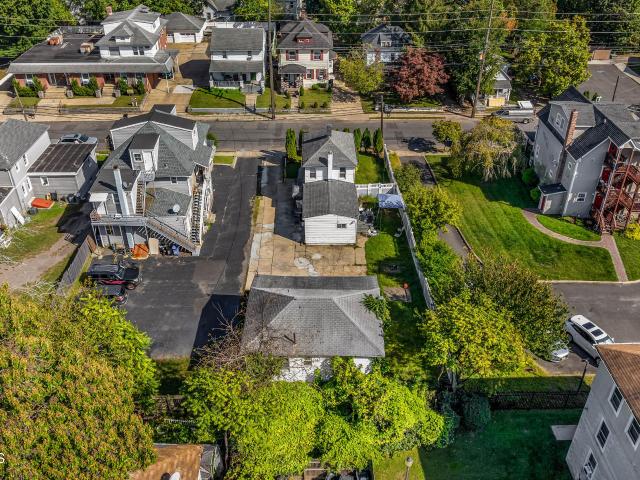 119 Ridge Avenue