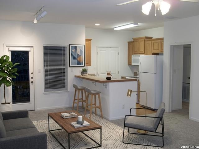119 W Highland Dr, Unit 103