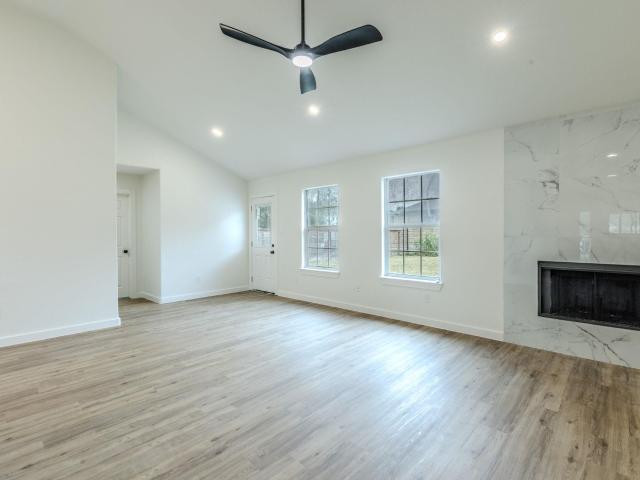 119 W Kikipua Ln