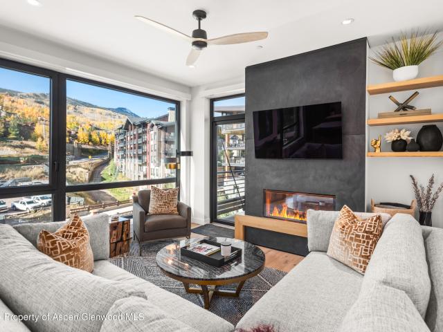 119 Wood Rd, Unit 401, Snowmass Village, CO 81615 | MLS #191243