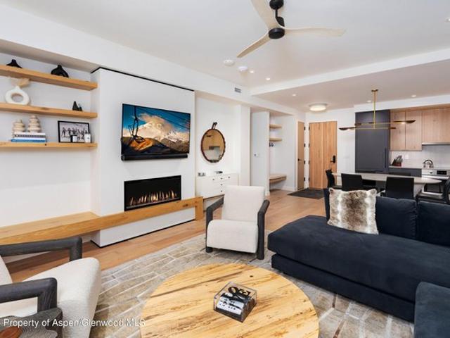 119 Wood Rd Unit 503, Snowmass Village, CO 81615