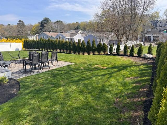 119 Woodbine Cir, Needham, MA 02494 | MLS #73503 | Compass